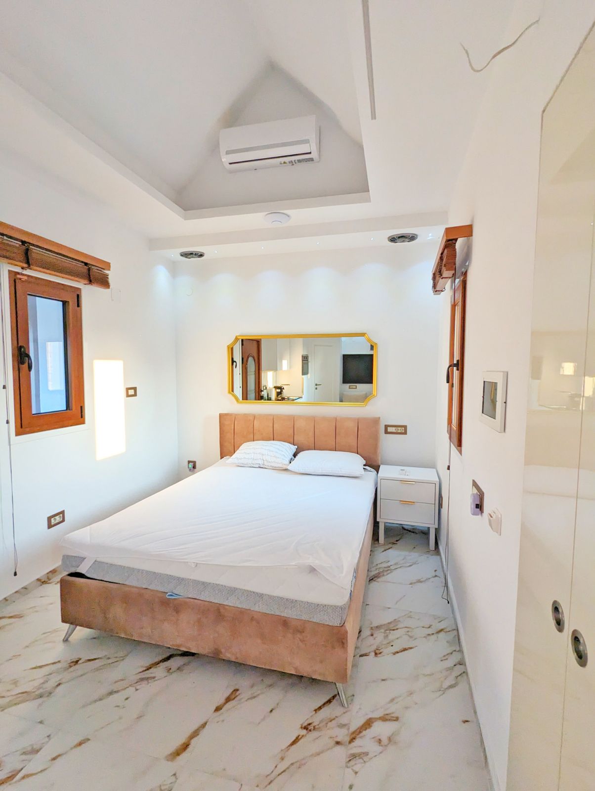 Novootvoreni luksuzni studio apartmani u Ierisos - Sunny Mountain ...