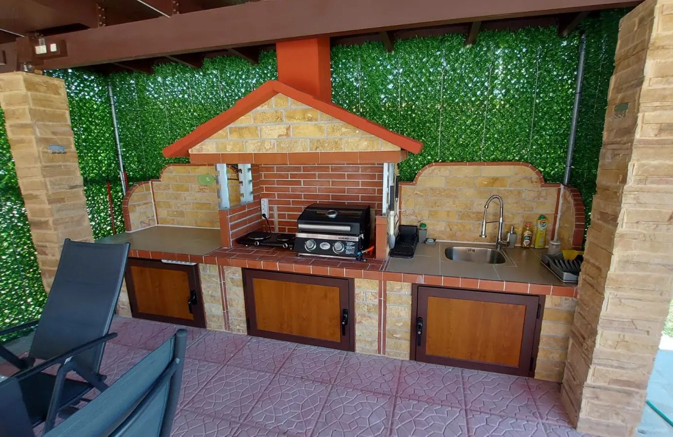 Novootvoreni luksuzni studio apartmani u Ierisos - Sunny Mountain ...